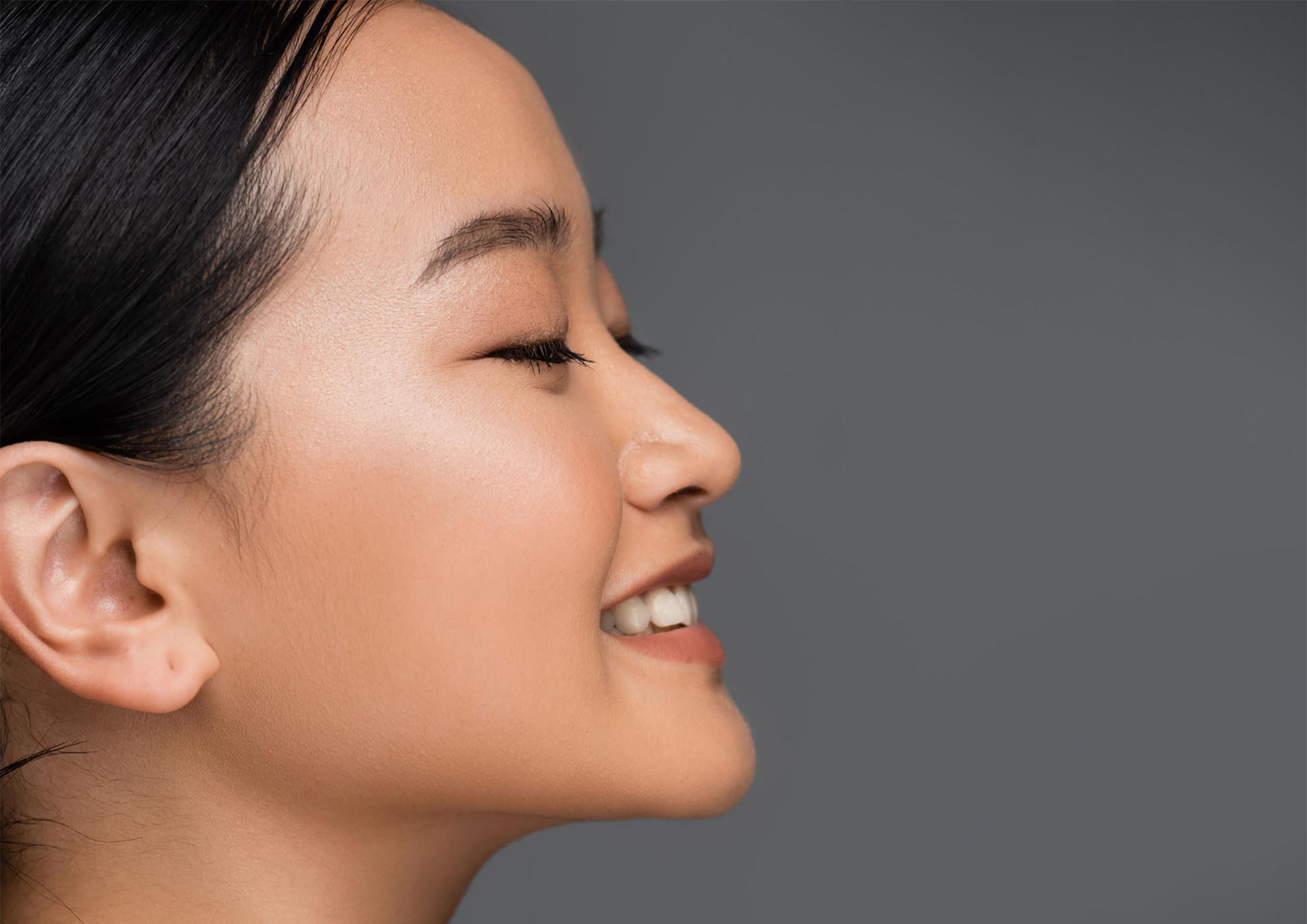 Chin Rejuvenation Treatments Cairns - Ageless Cosmetic Bar